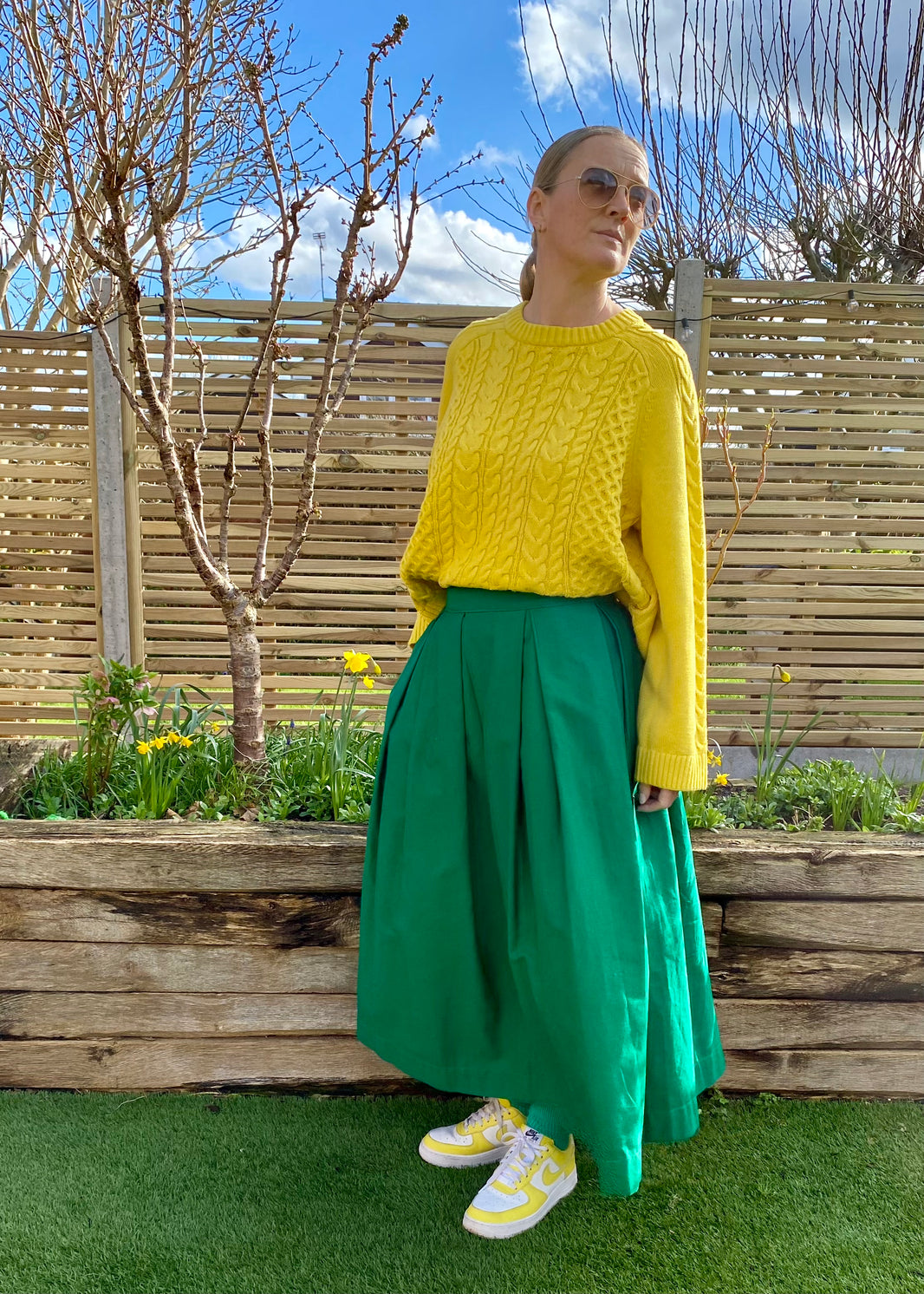 classics styles in dopamine shades – Colour Story